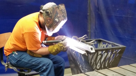 Company - Custom Metal Fabrication | MetalTech Global