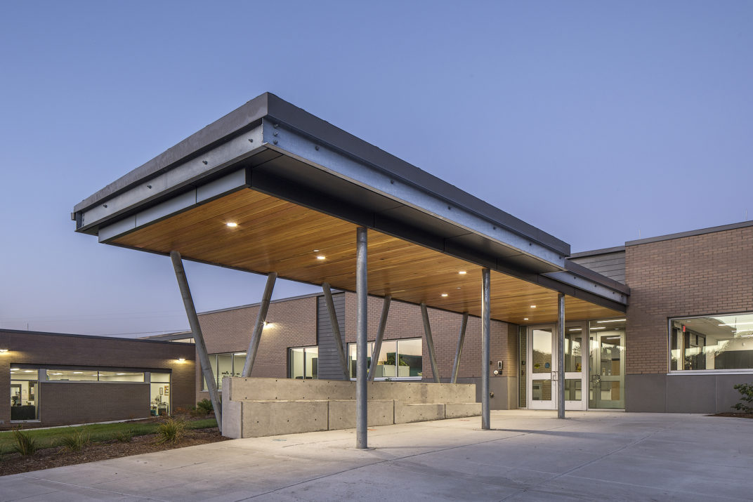 Flatlock Wall Panels - Sunset Hills | MetalTech Global